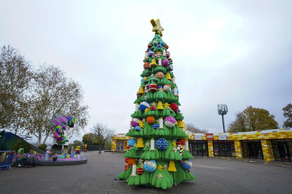 Discover the Magic of Christmas at Legoland Windsor